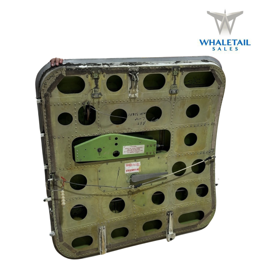 737-700 Cargo Door – Whaletail Sales