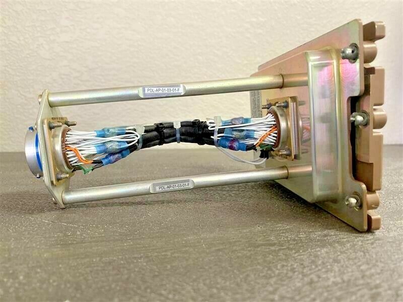 Original 747-400 Portable Data Loader Adapter from Flight Deck ...