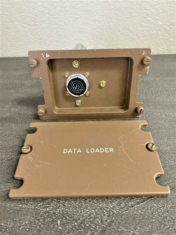 Original 747-400 Portable Data Loader Adapter from Flight Deck ...