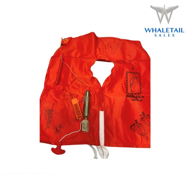 Original 747-400 Crew Life Vest – Whaletail Sales